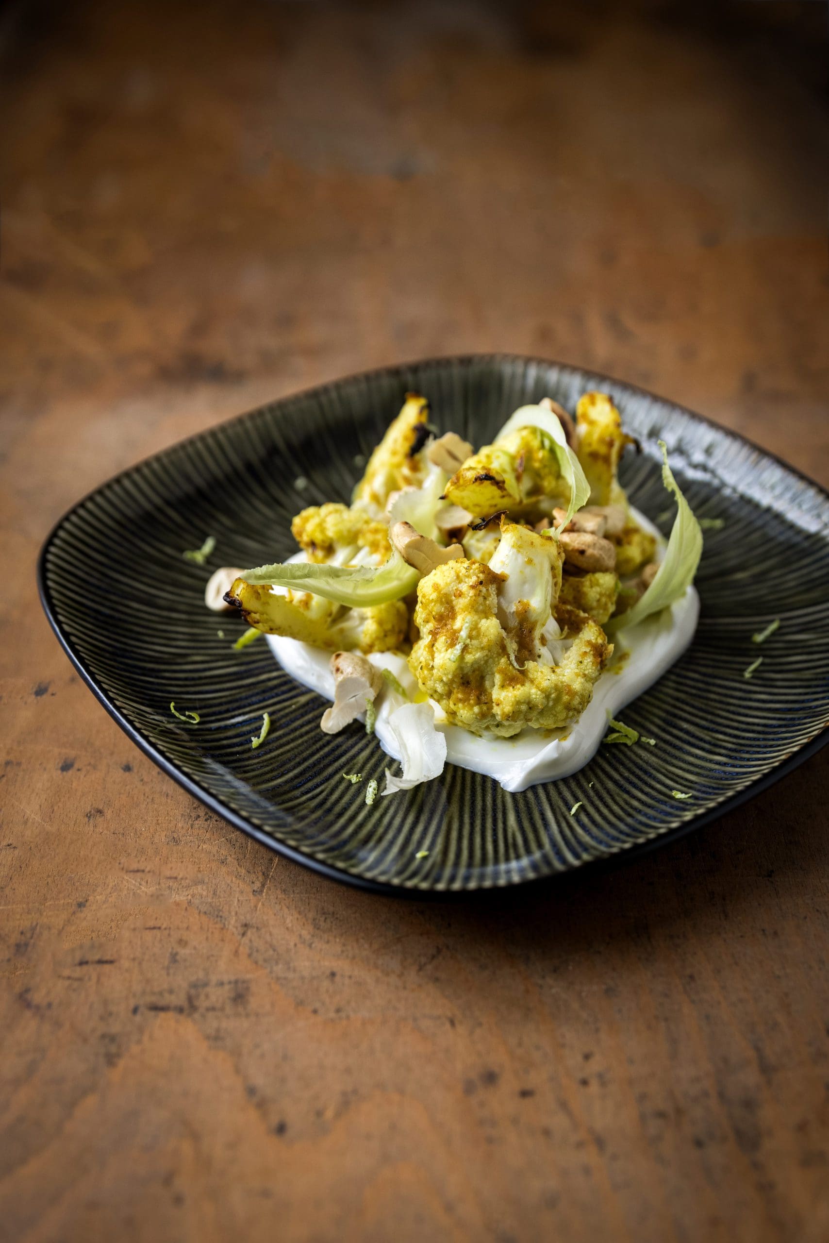 Blomkål i hjemmelavet gul karry af Kenneth Toft-Hansen | stjernemad.dk